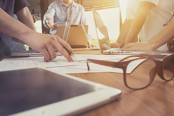 Salelytics | Team Selling with a Customer Focus